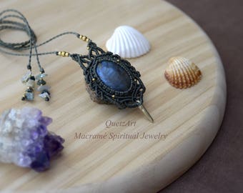 Macramé Spiritual Jewelry & Healing Crystals by QuetzArt on Etsy