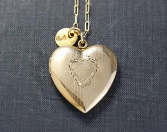 Gold heart locket | Etsy