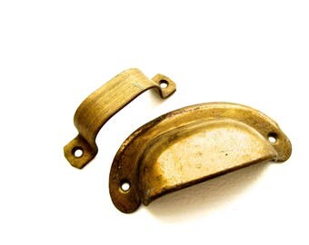 Drawer pulls - Vintage | Etsy UK
