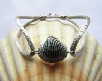 Seashell bracelet | Etsy