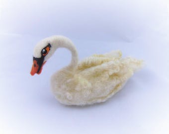 Needle felted swan | Etsy