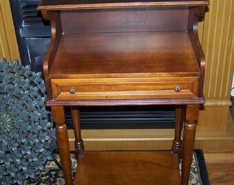 Telephone table | Etsy