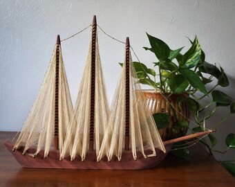 Sailboat string art | Etsy