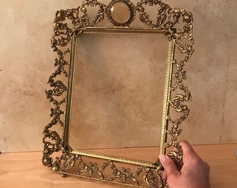Vintage gold frames | Etsy