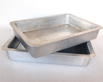 Plastic cake pan | Etsy