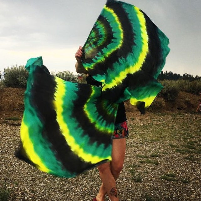 Spin flags and flag poi made of the finest fabrics by spinflagpoi