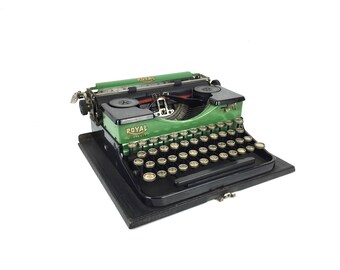 Green typewriter | Etsy