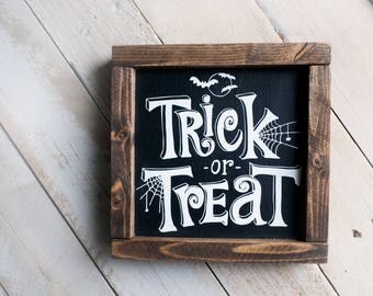 Halloween wood sign | Etsy