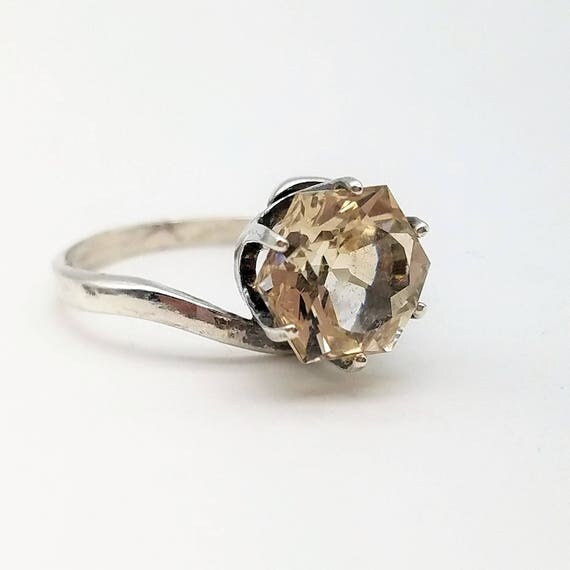 Vintage Star Cut Quartz & Sterling Silver Solitaire Ring
