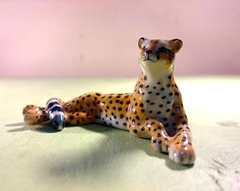 Cheetah figurines | Etsy