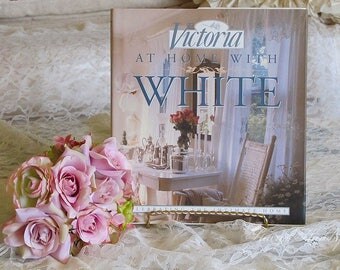 Victoria magazine | Etsy