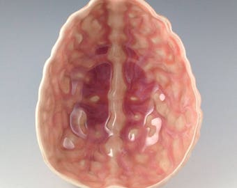 Unique biomorphic creations in mud by Bridget Fox by Mudventions