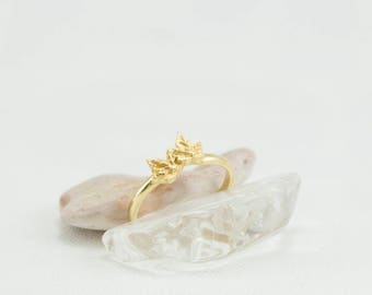 Gold Leaf Ring vine ring maple leaf ring oak leaf ring