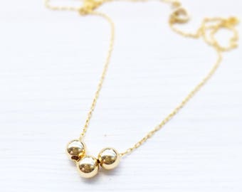 Simple everyday jewelry design by LirLir on Etsy