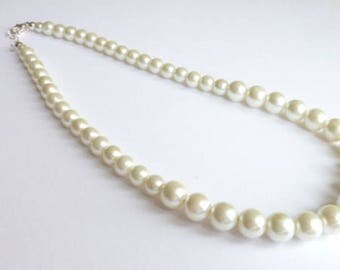 Single strand pearls | Etsy