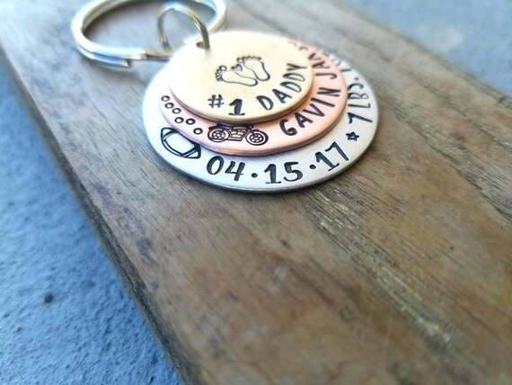 Personalized 1 Daddy keychain. Baby stats keychain. Dad of