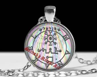 Fourth pentacle of the Moon pendant health talisman Goetia