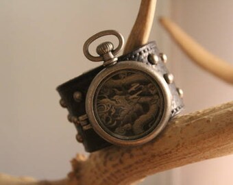 Dragon locket | Etsy