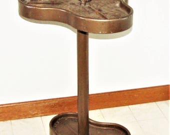 Vintage metal stand | Etsy