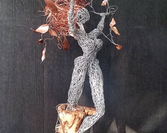 Wire sculpture | Etsy