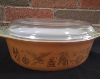 Pyrex Early American Casserole Dish