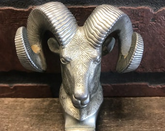 Hood ornament | Etsy