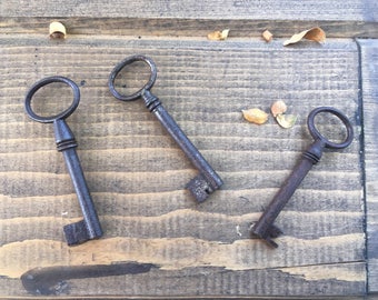 Old skeleton keys | Etsy