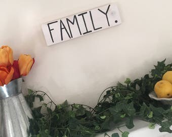 Family quote signs | Etsy