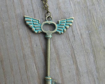 Winged skeleton key | Etsy