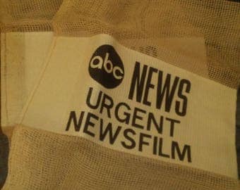 News reporter | Etsy