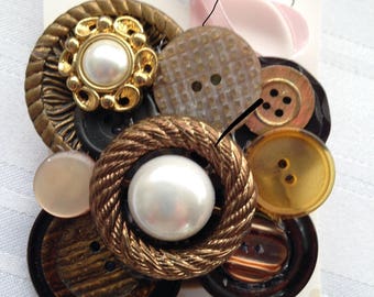 Button brooch | Etsy