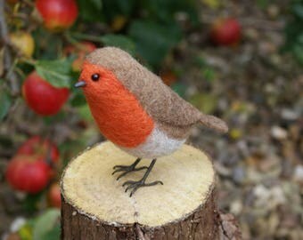 Needle felted robin | Etsy