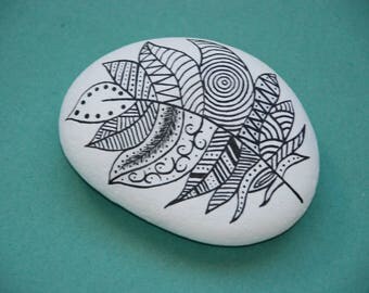 Hand painted rocks | Etsy