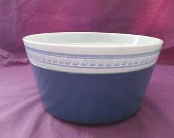 Pyrex Brittany Blue Tart Quiche 9.5 inch Pie Pan Plate Dish