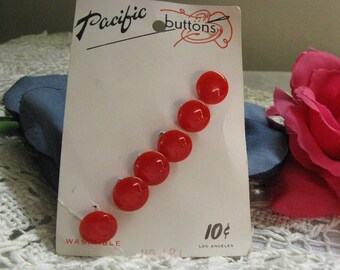 Red vintage buttons | Etsy
