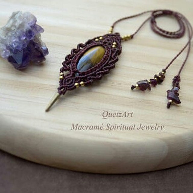 Macramé Spiritual Jewelry & Healing Crystals by QuetzArt on Etsy
