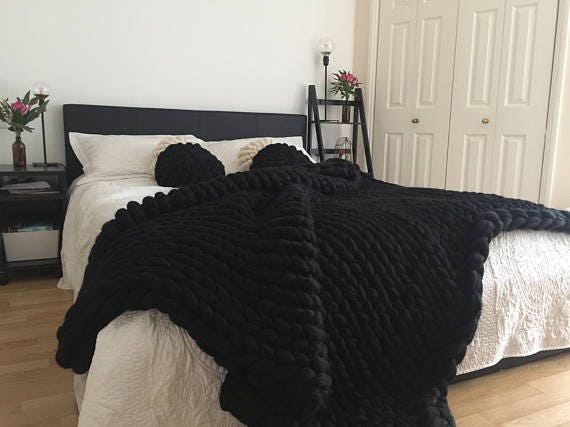 Black Chunky knit blanket Merino wool Wool throw Chunky