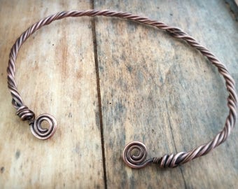 Torque necklace | Etsy