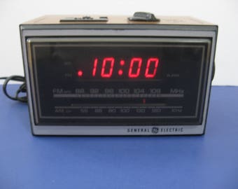 1980s alarm clock | Etsy