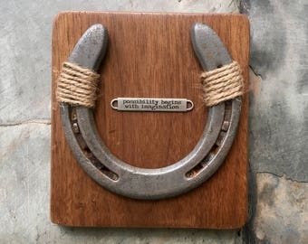 Horseshoe plaque | Etsy