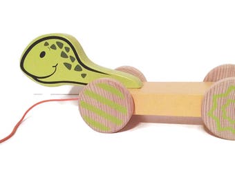 Turtle pull toy | Etsy