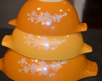 Pyrex bowl set | Etsy