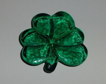 Shamrock paperweight | Etsy