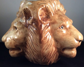 Lion vase | Etsy