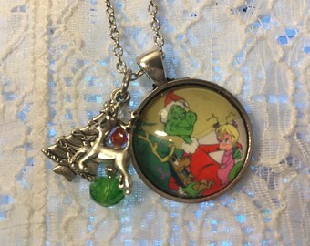 Grinch necklace | Etsy