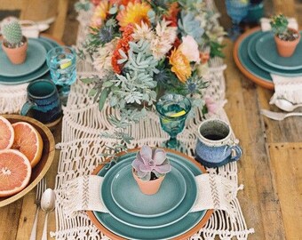 Macrame table runner | Etsy