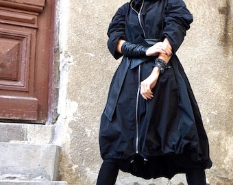 Unique Clothing: natural fabrics impeccable quality... von Aakasha