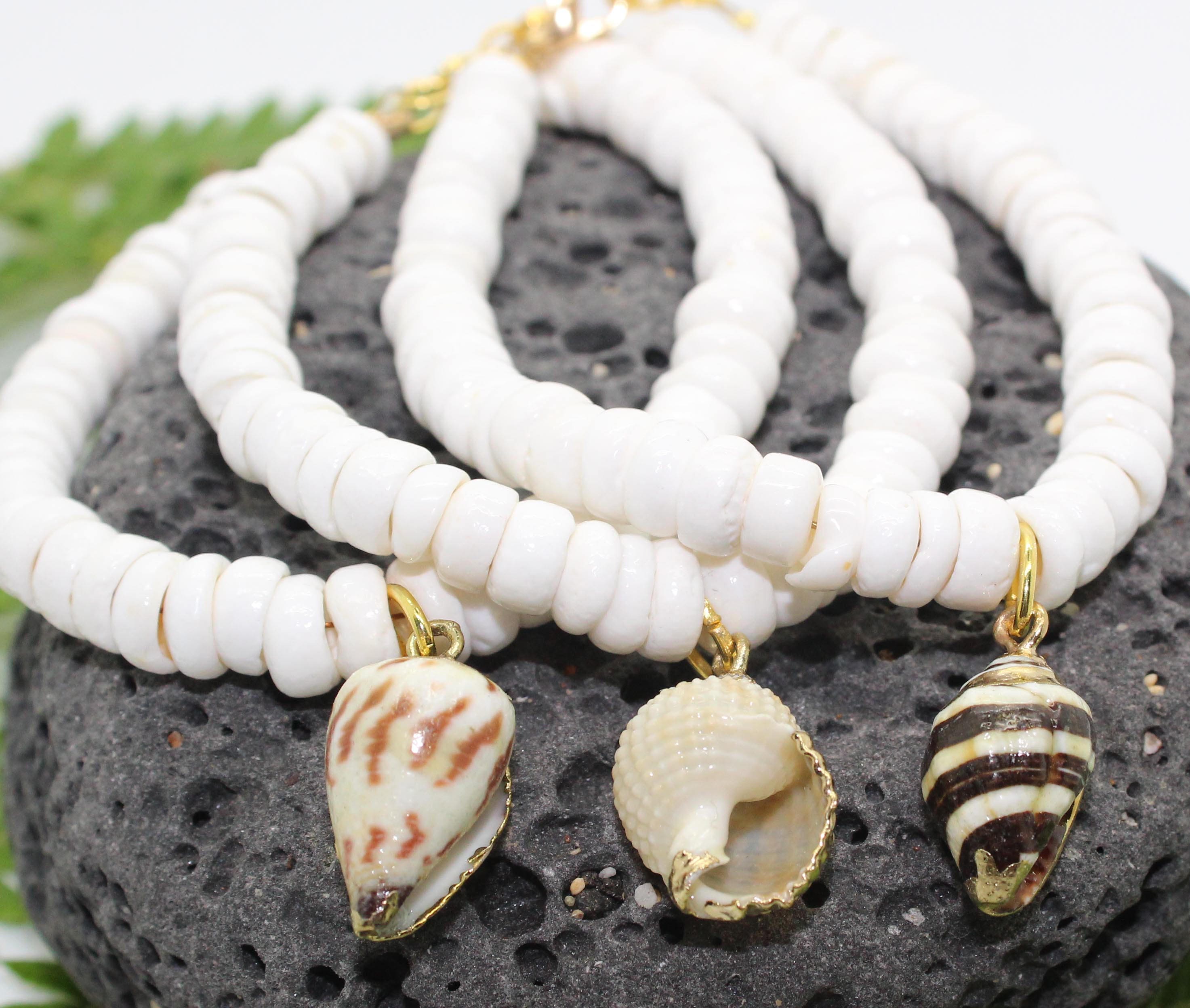 Puka Shell Bracelets White Puka Shell Bracelets with Shell