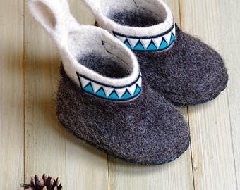 Felt baby shoes | Etsy