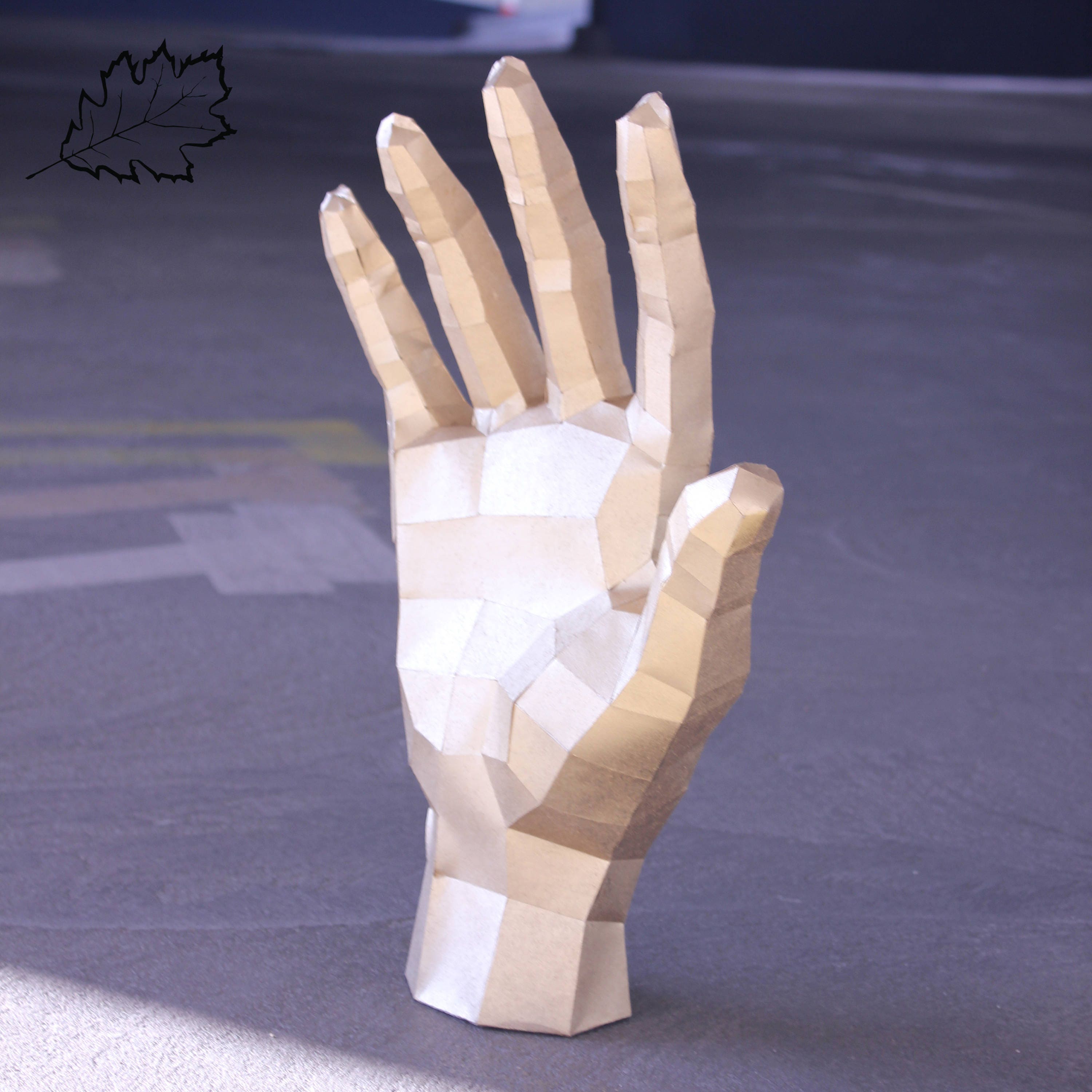 Giant hand 3D Papercraft printable DIY pdf template Low